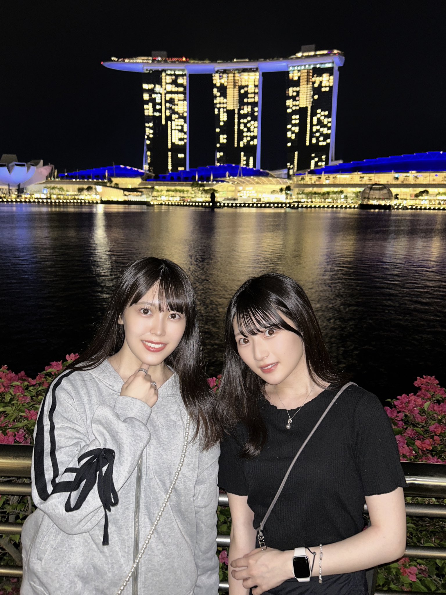 Rin-chan and HinaPiyo in Singapore | Scrolller