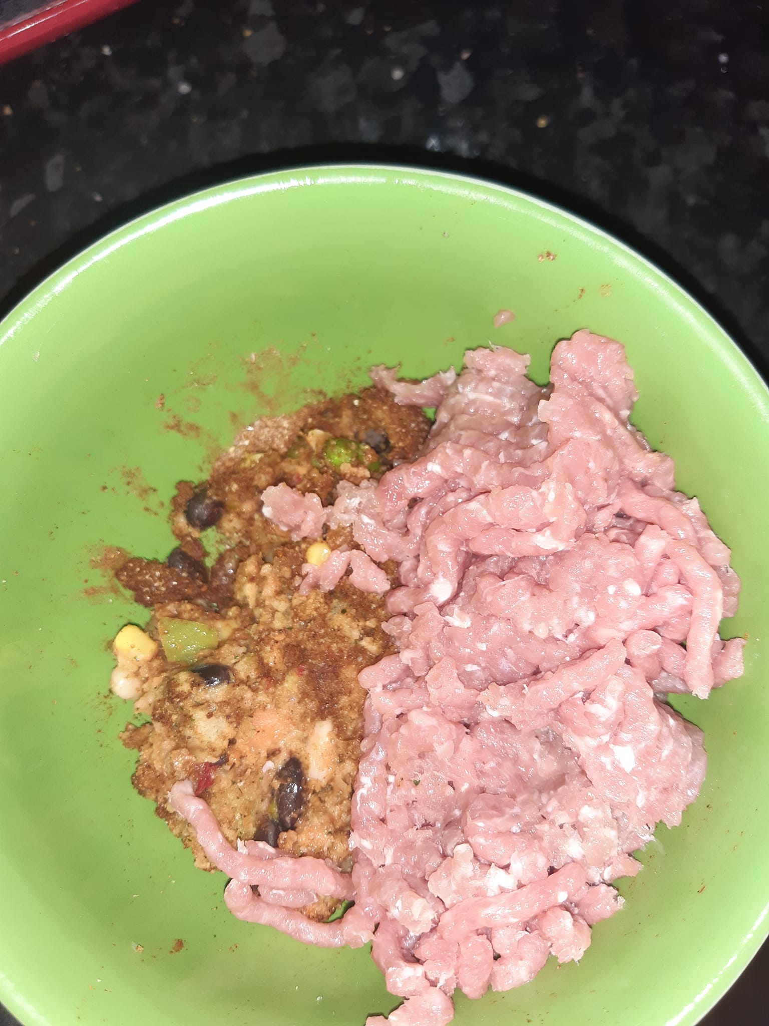 [homemade] I created a spicy bean and turkey burger. | Scrolller