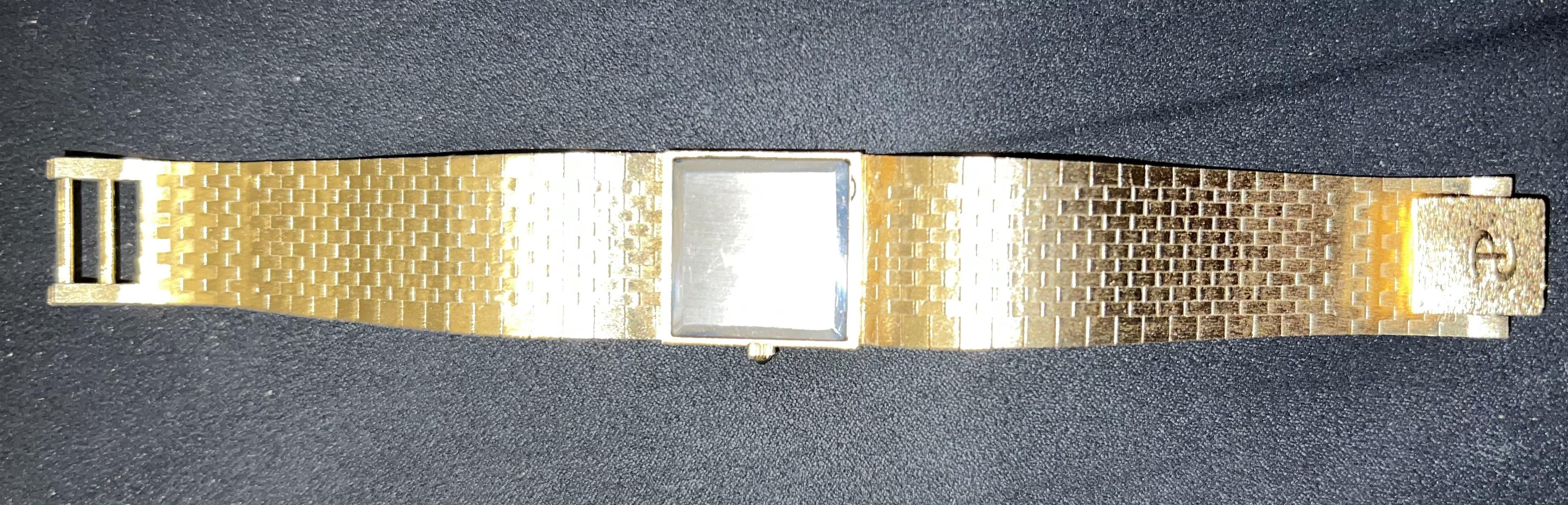 Any help tryna see if watch has any value | Scrolller