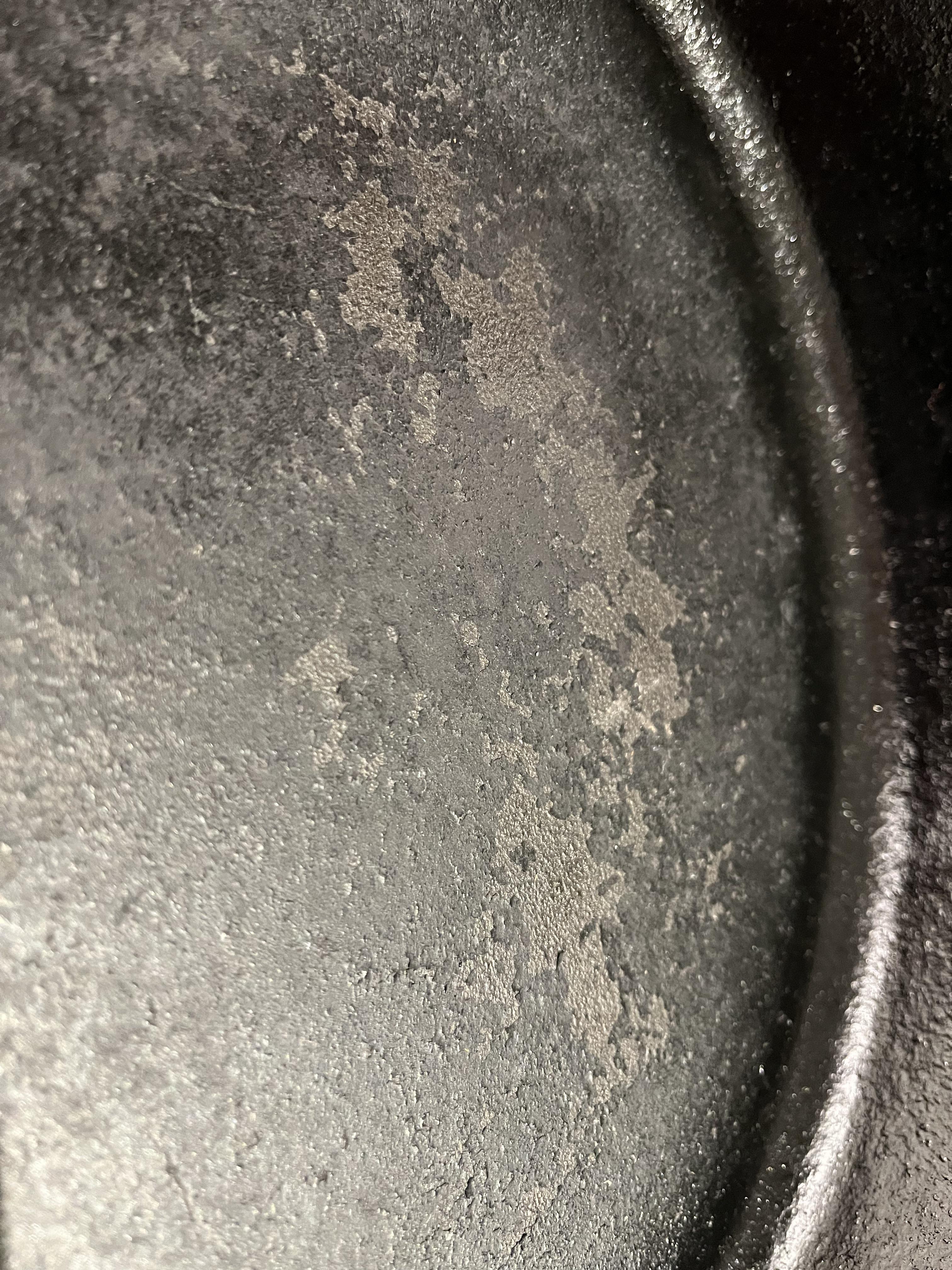 Spots on cast iron? | Scrolller