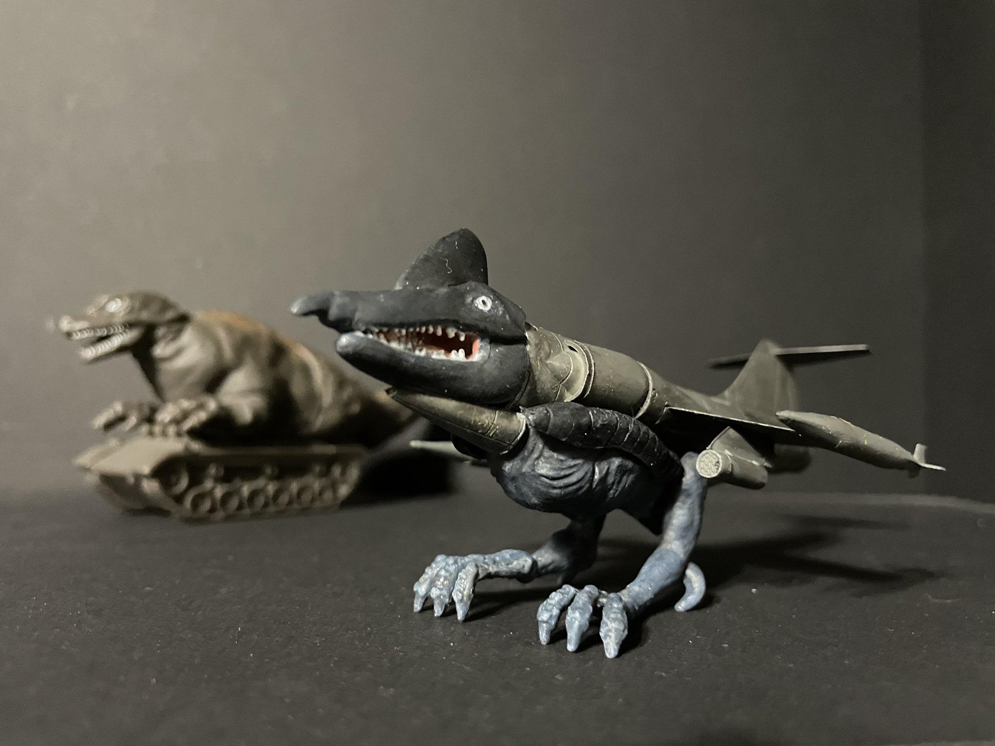 Dinotank + reinforcements | Scrolller