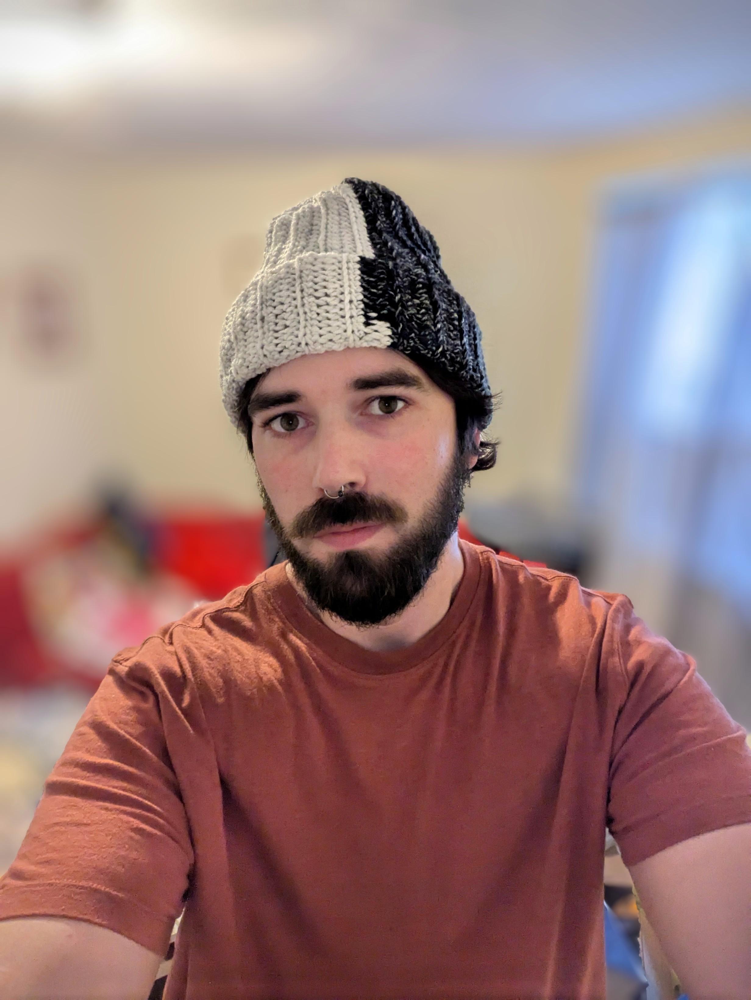 The second beanie I've made, came out pretty good | Scrolller