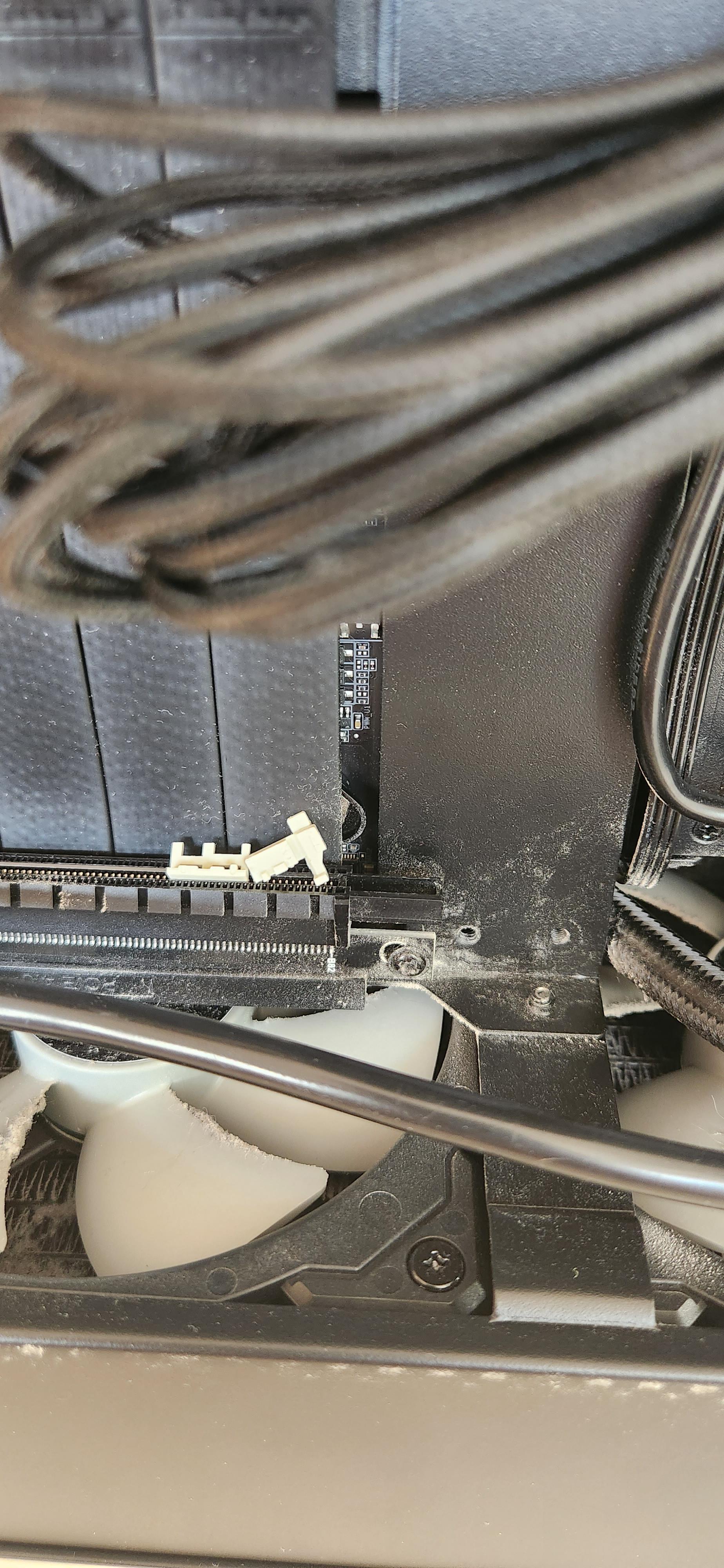 GPU Lock for Dan H2O broke off, replacement? | Scrolller