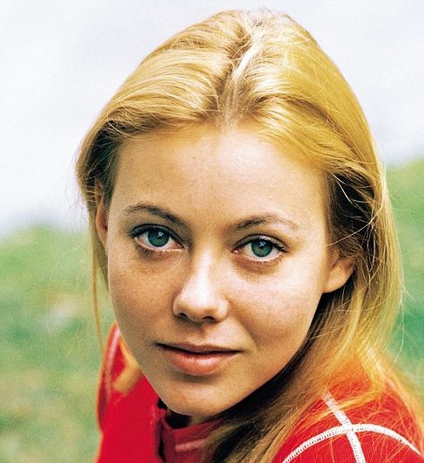"Green-eyed lady, lovely lady": Jenny Agutter (1970s) | Scrolller