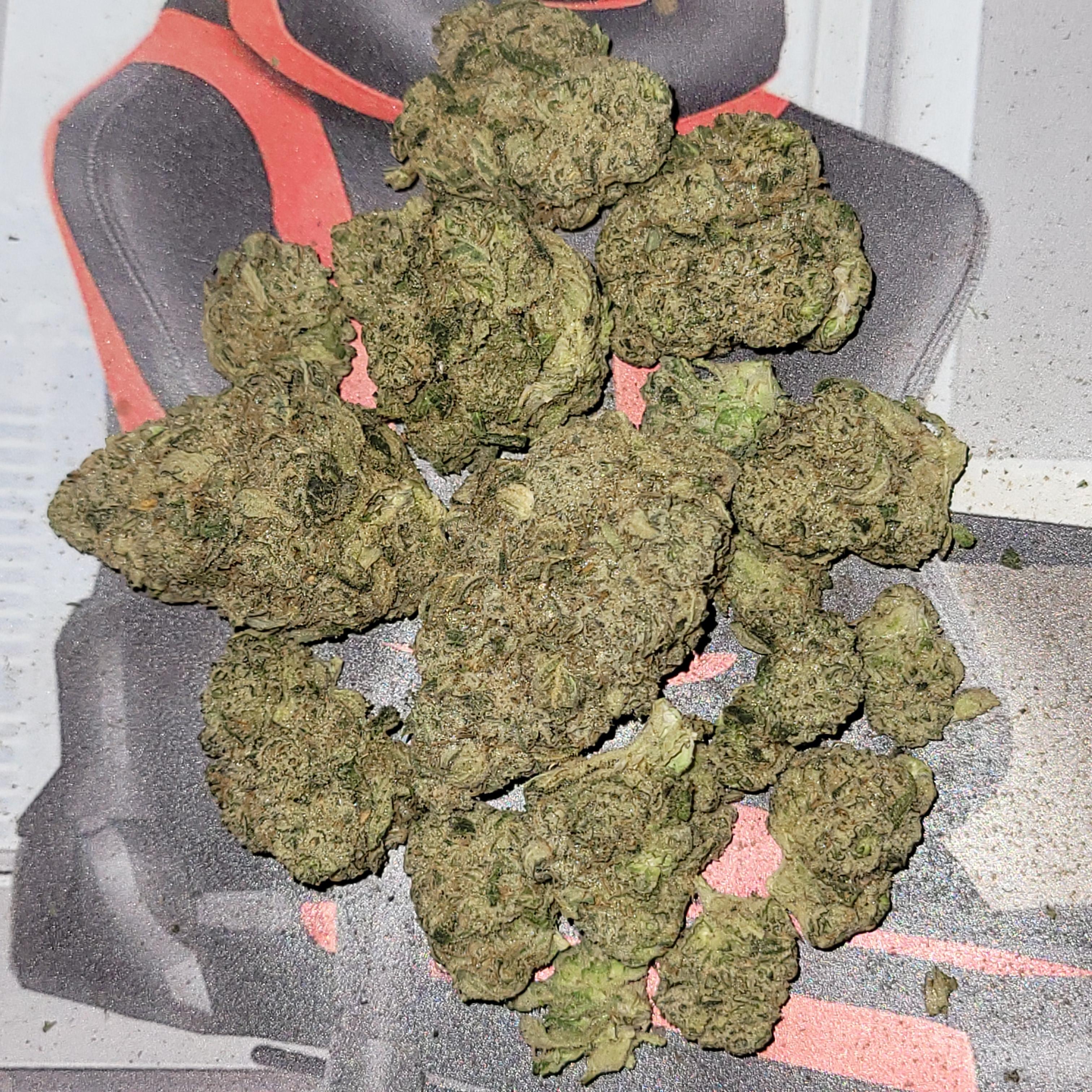 Smiley Face aka Animal Face | Scrolller