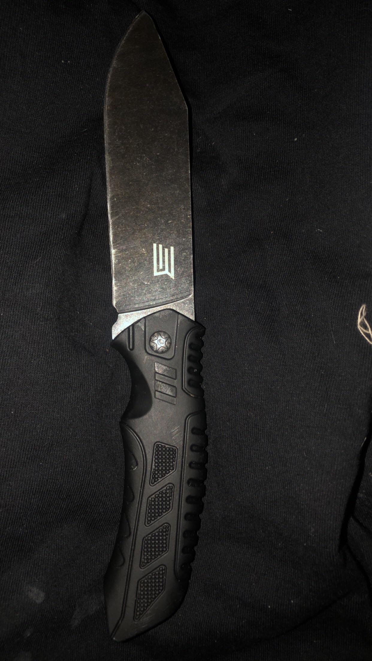 Unknown knife | Scrolller