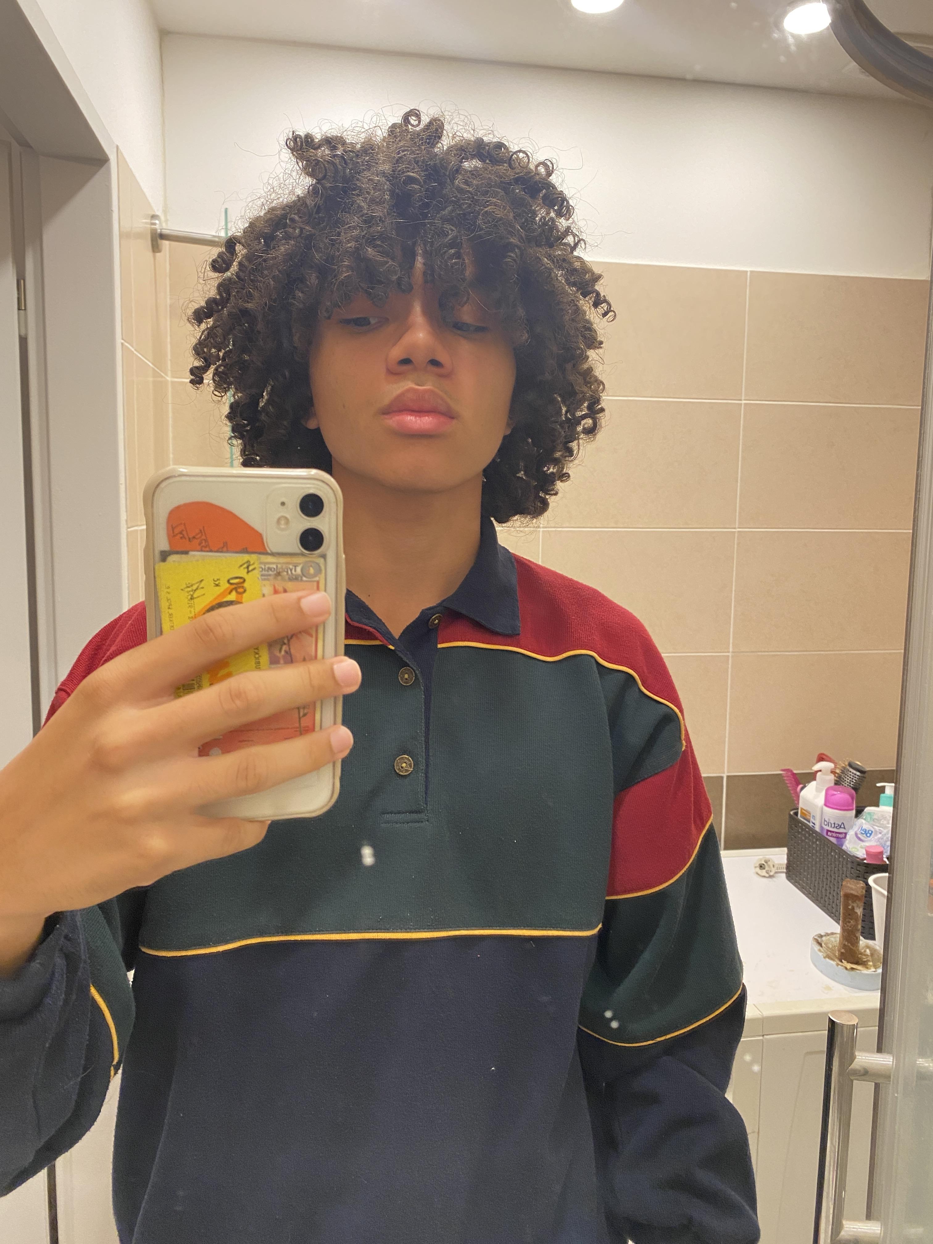 I’ve been trynna Freeform for a while, are they kinda tuff or should I cut them? | Scrolller
