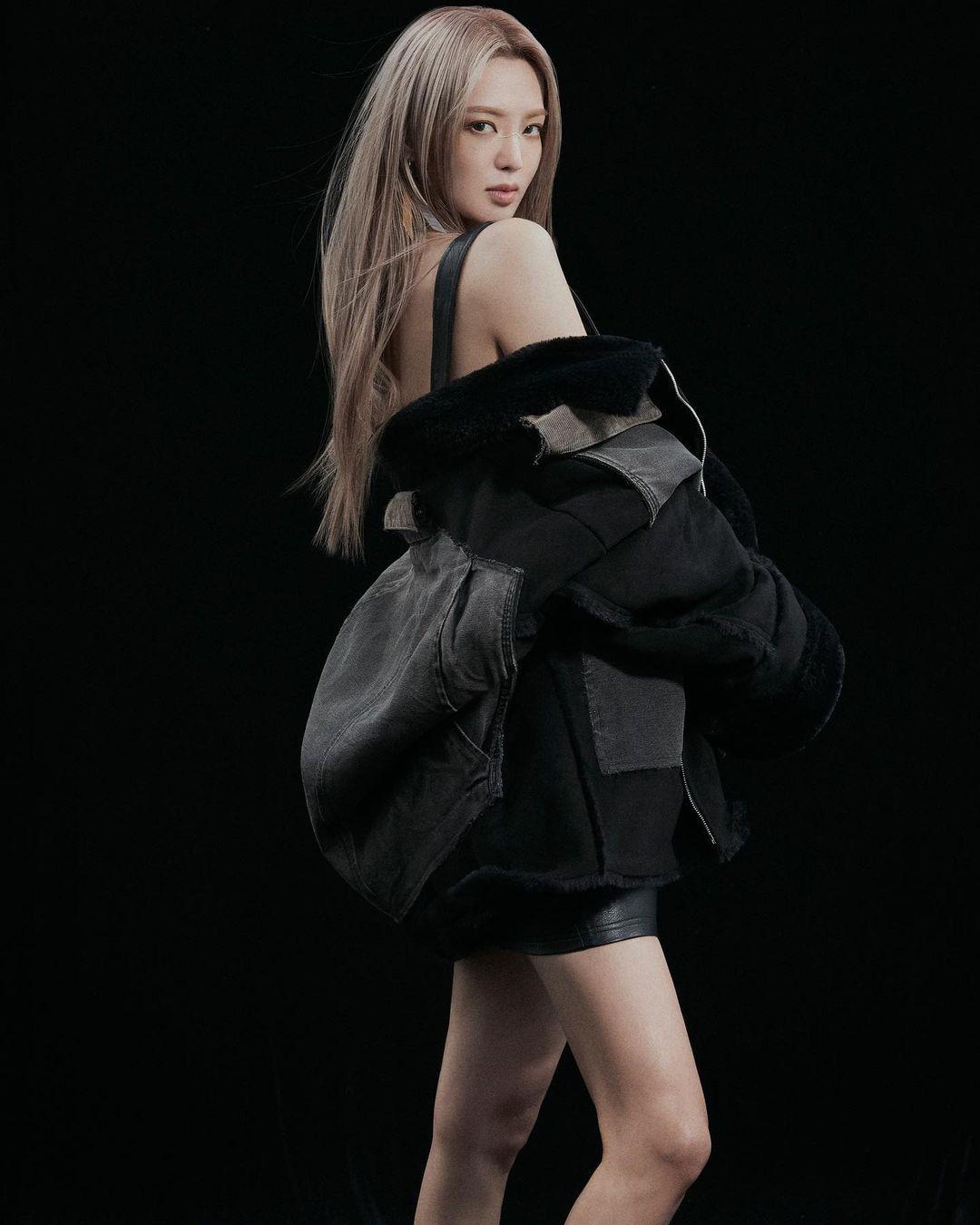 Girls’ Generation (SNSD) Hyoyeon (HYO) - DAZED Korea (Spring 2023 Issue Pictorial) | Scrolller