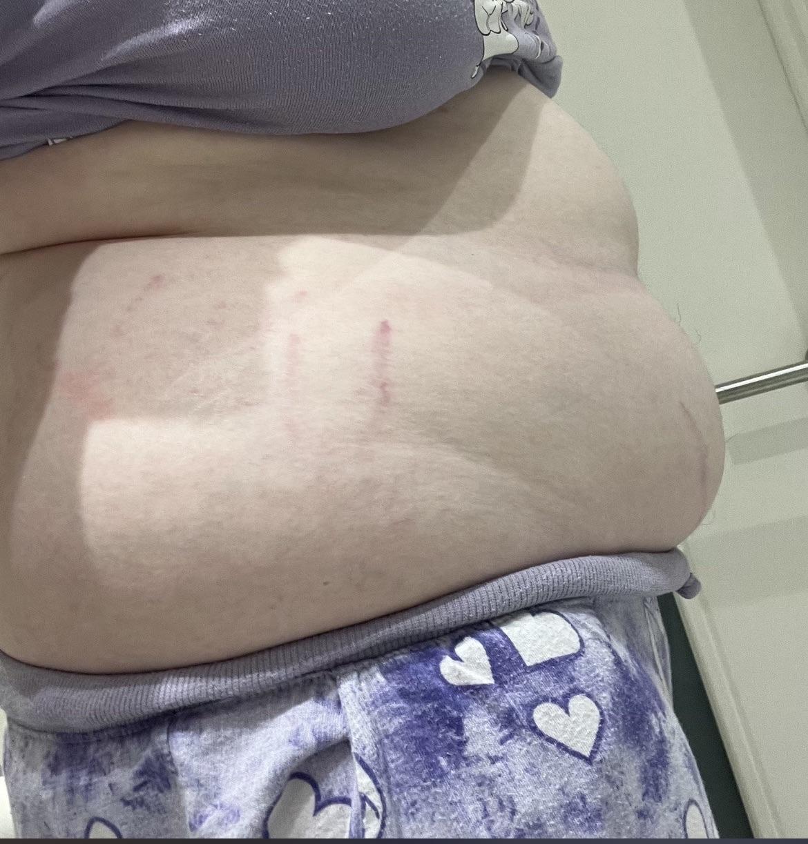 I have major love handles nowadays ️ so much to grab and knead! | Scrolller