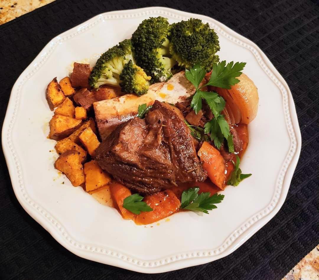 Braised short ribs | Scrolller