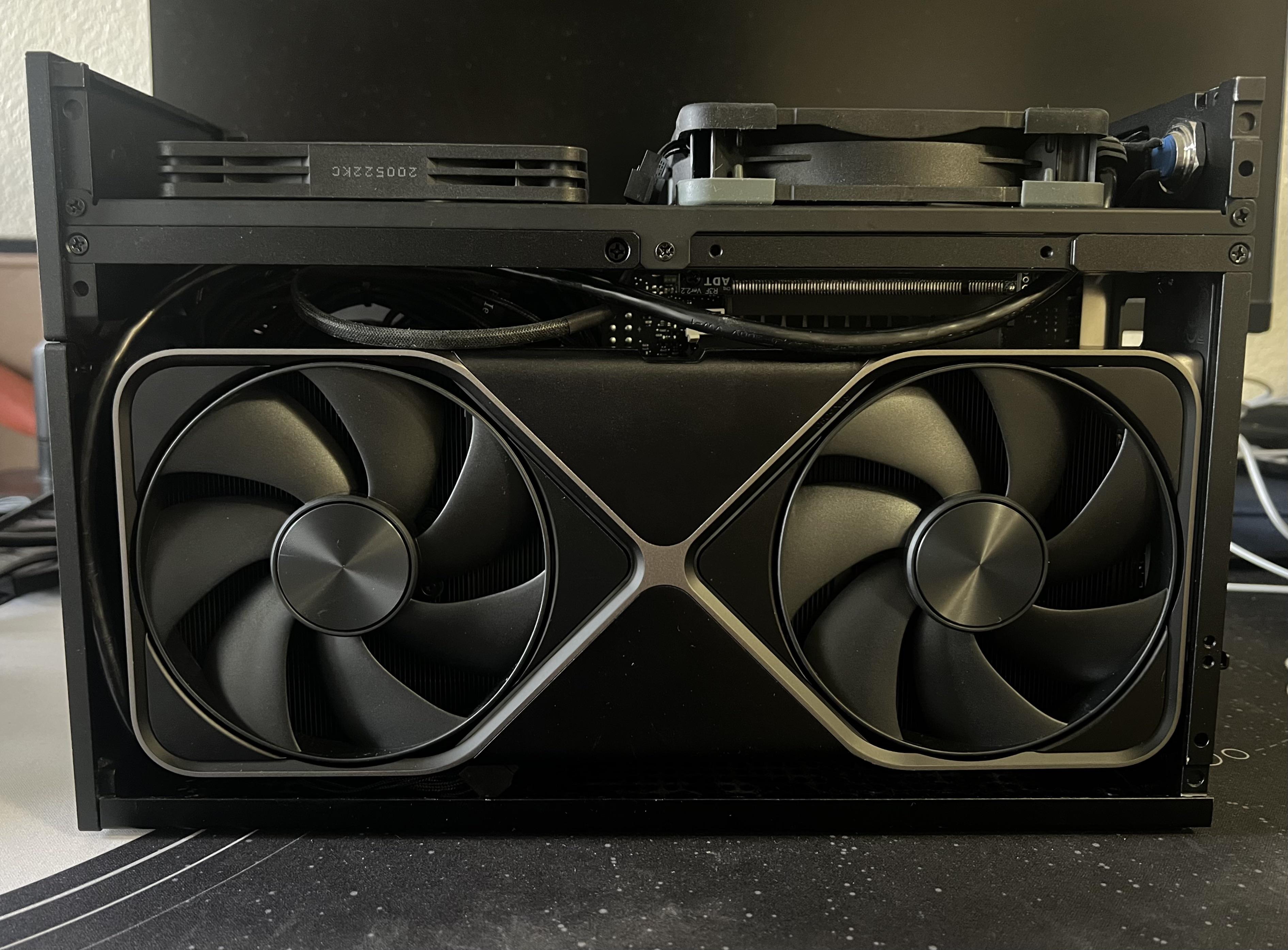 FormD T1 v1.1 RTX 5080 FE, 9800x3D | Scrolller