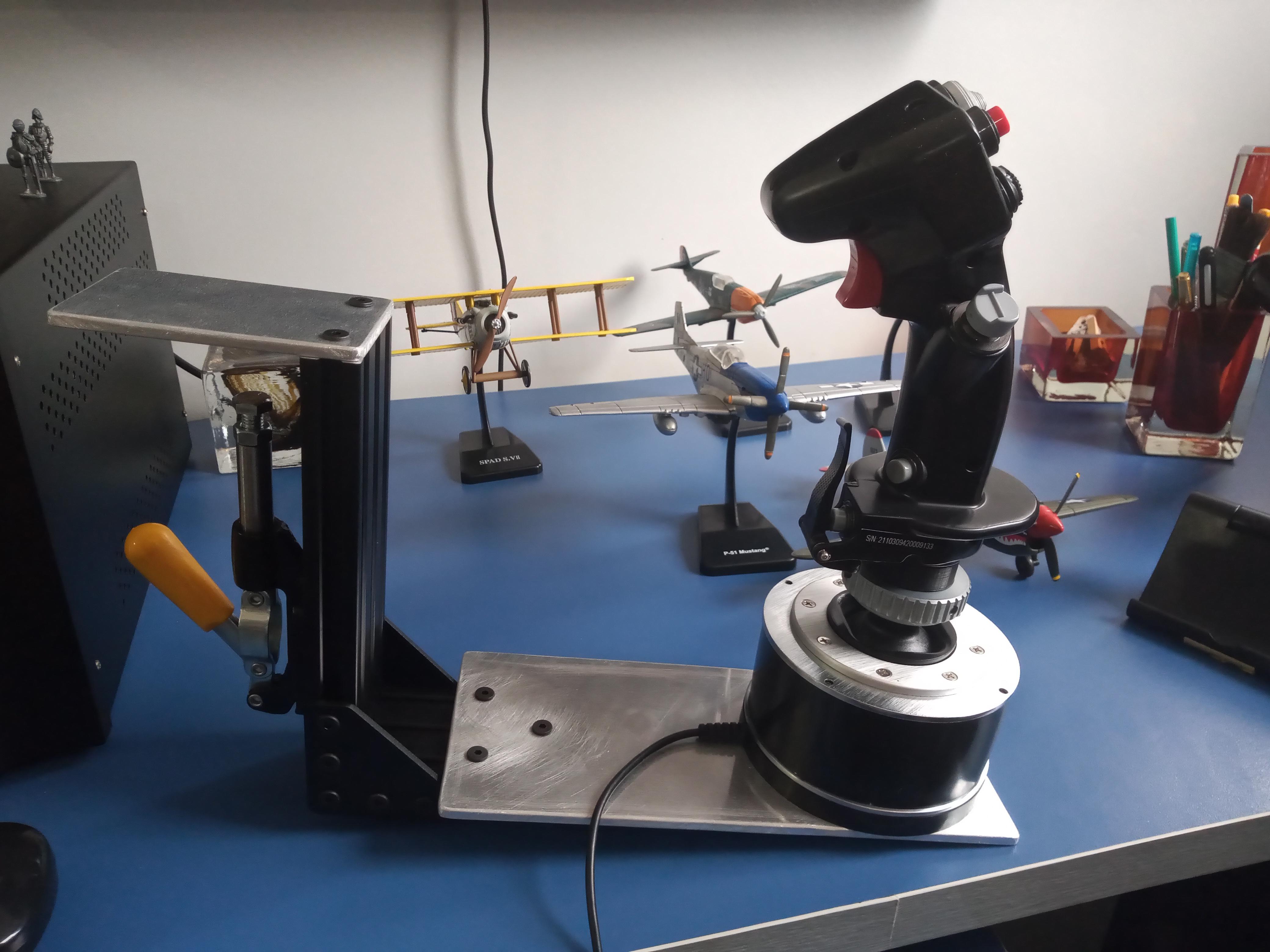 DIY joystick support | Scrolller