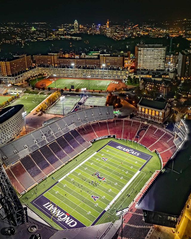 Nippert Stadium - Cincinnati, USA | Scrolller