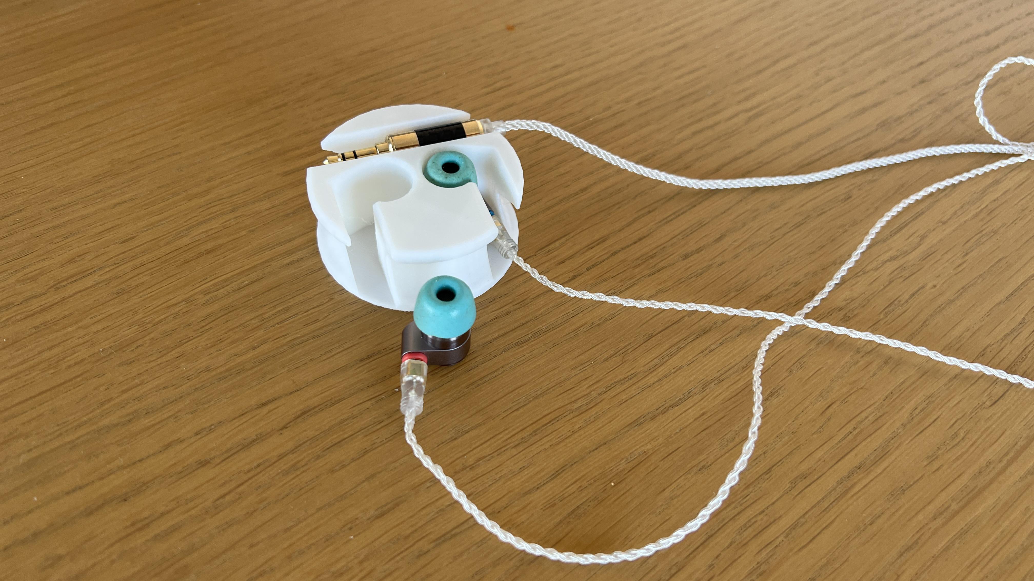 Designed and printed a case/holder thing for my earbuds | Scrolller