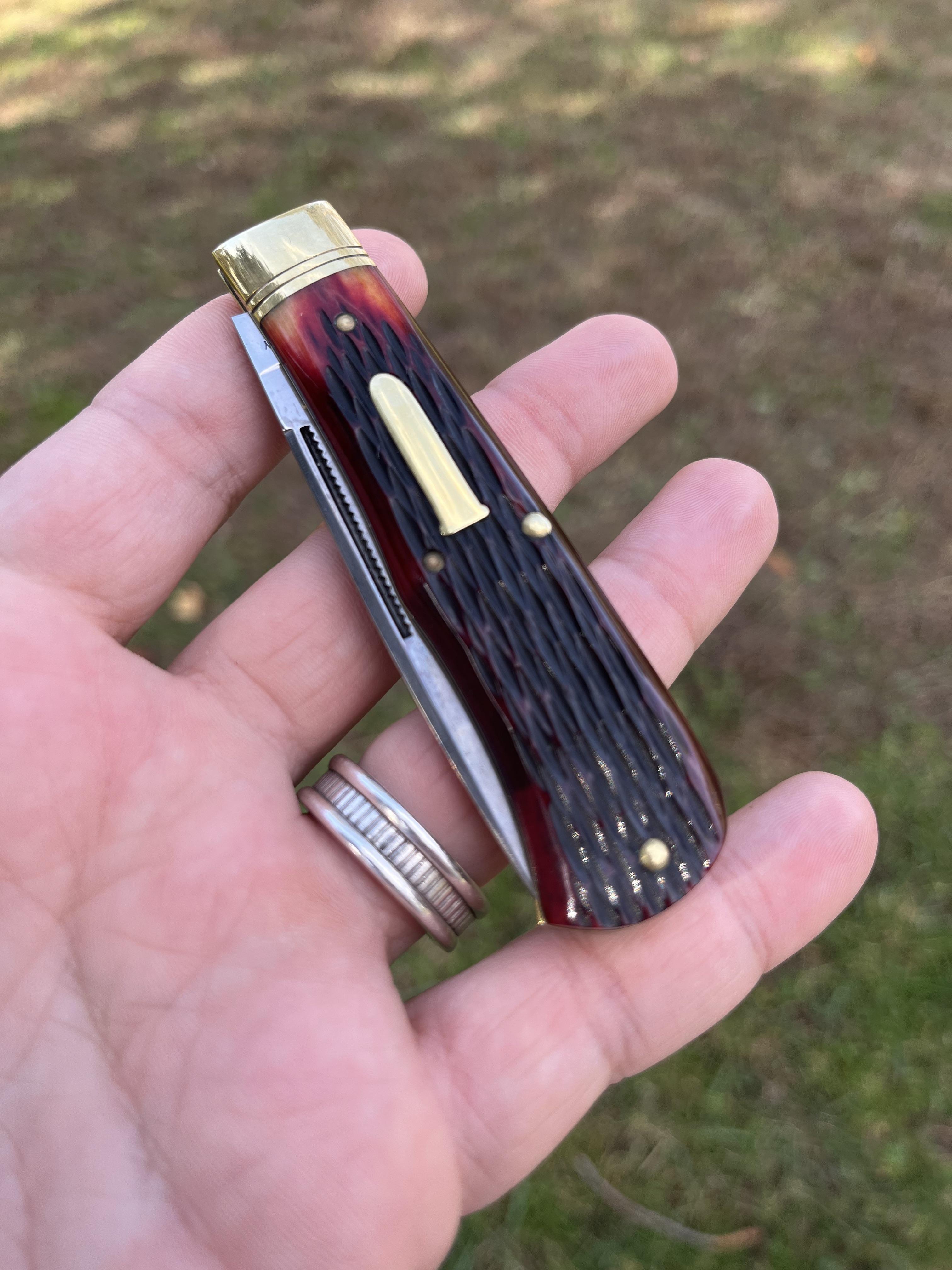 Some fun close ups of the new knives! | Scrolller