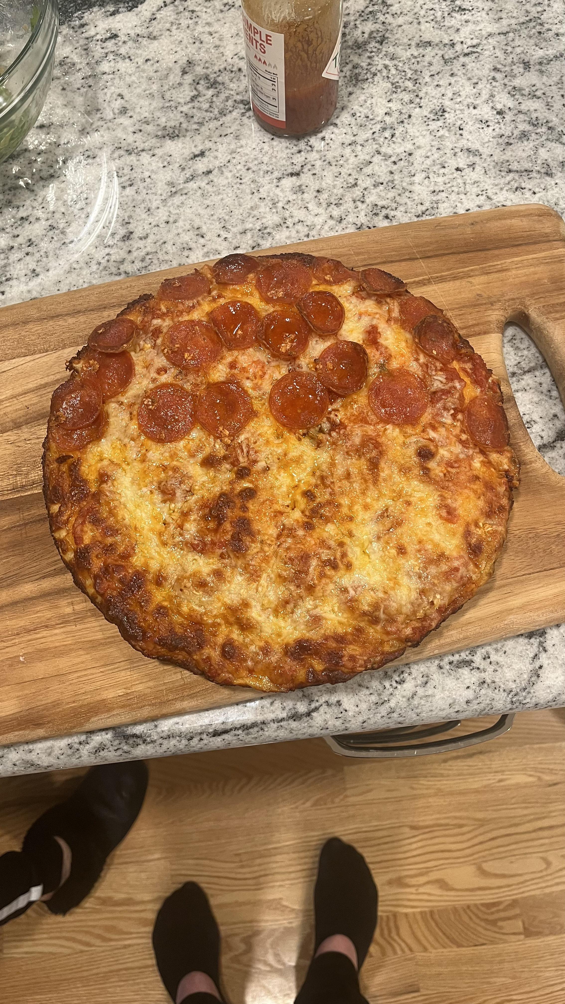 I made some pan pizza. | Scrolller
