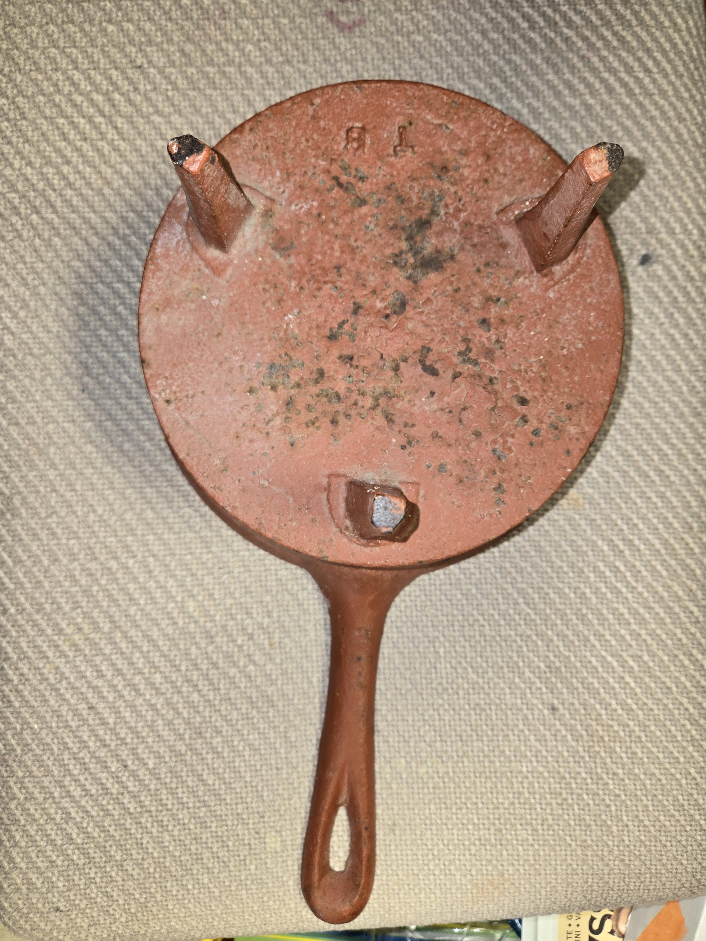 Help Identify | Scrolller