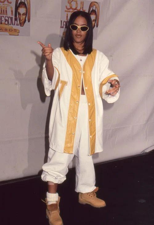 Aaliyah 1995 | Scrolller