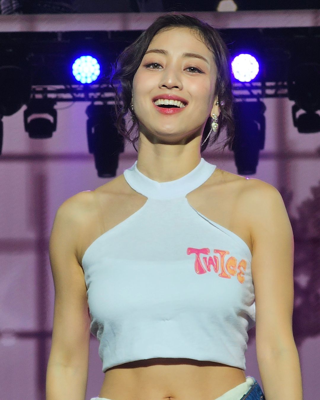 Jihyo | Scrolller