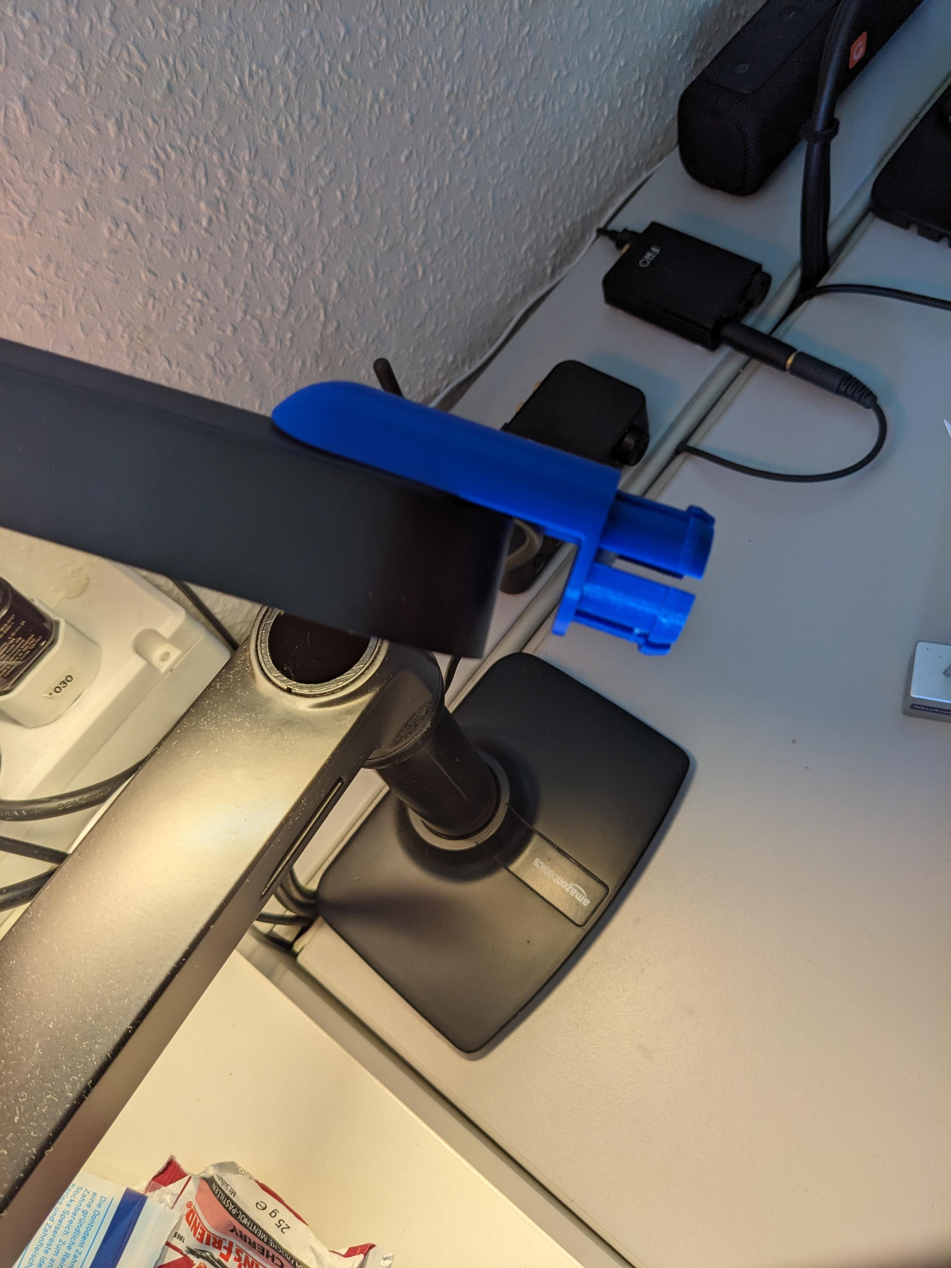 Discover more like Functionalprint: Hue play bar bracket for Amazon basic monitor arm and ...