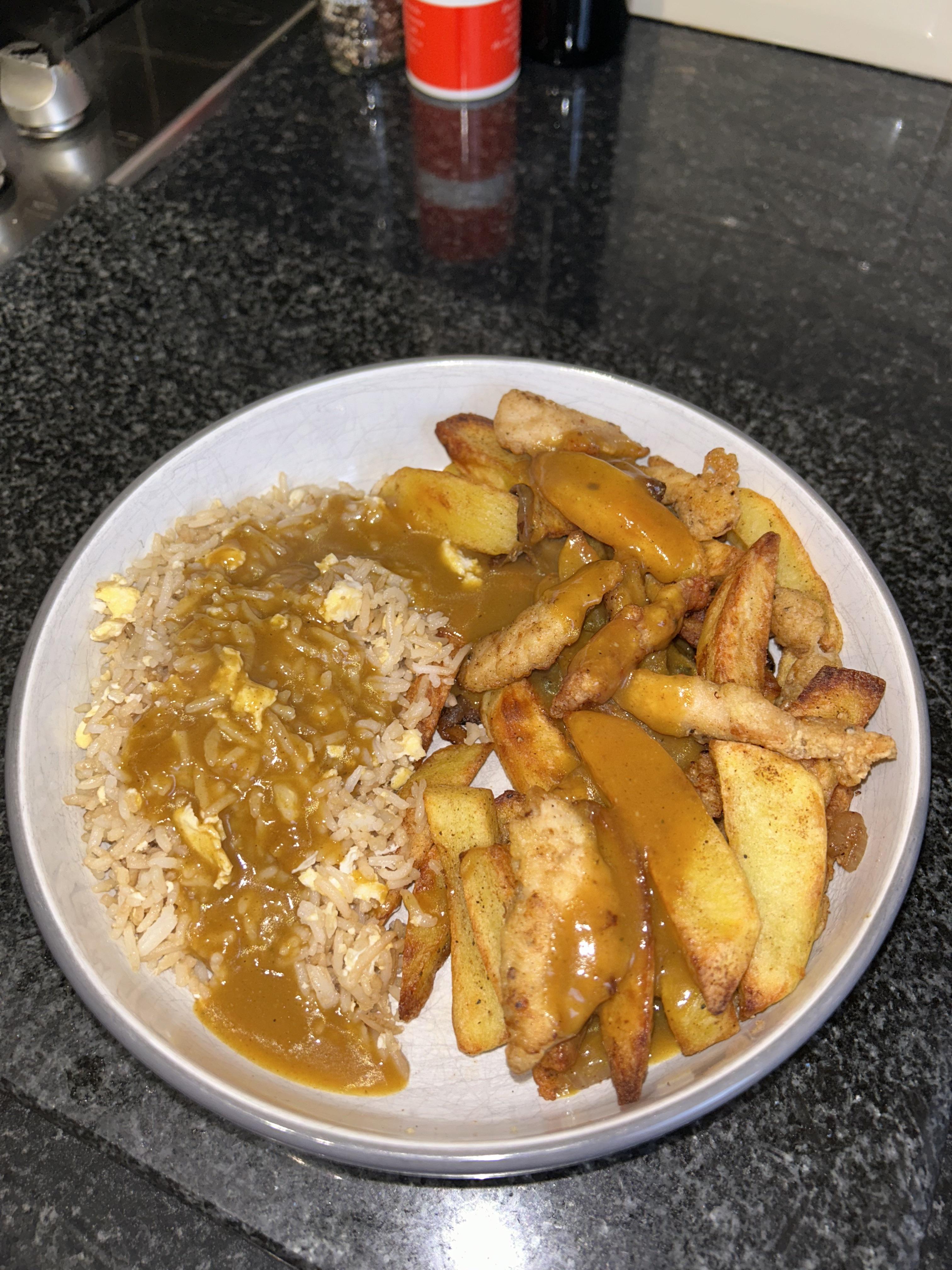 [Homemade] Spice bag, egg fried rice & curry sauce. | Scrolller