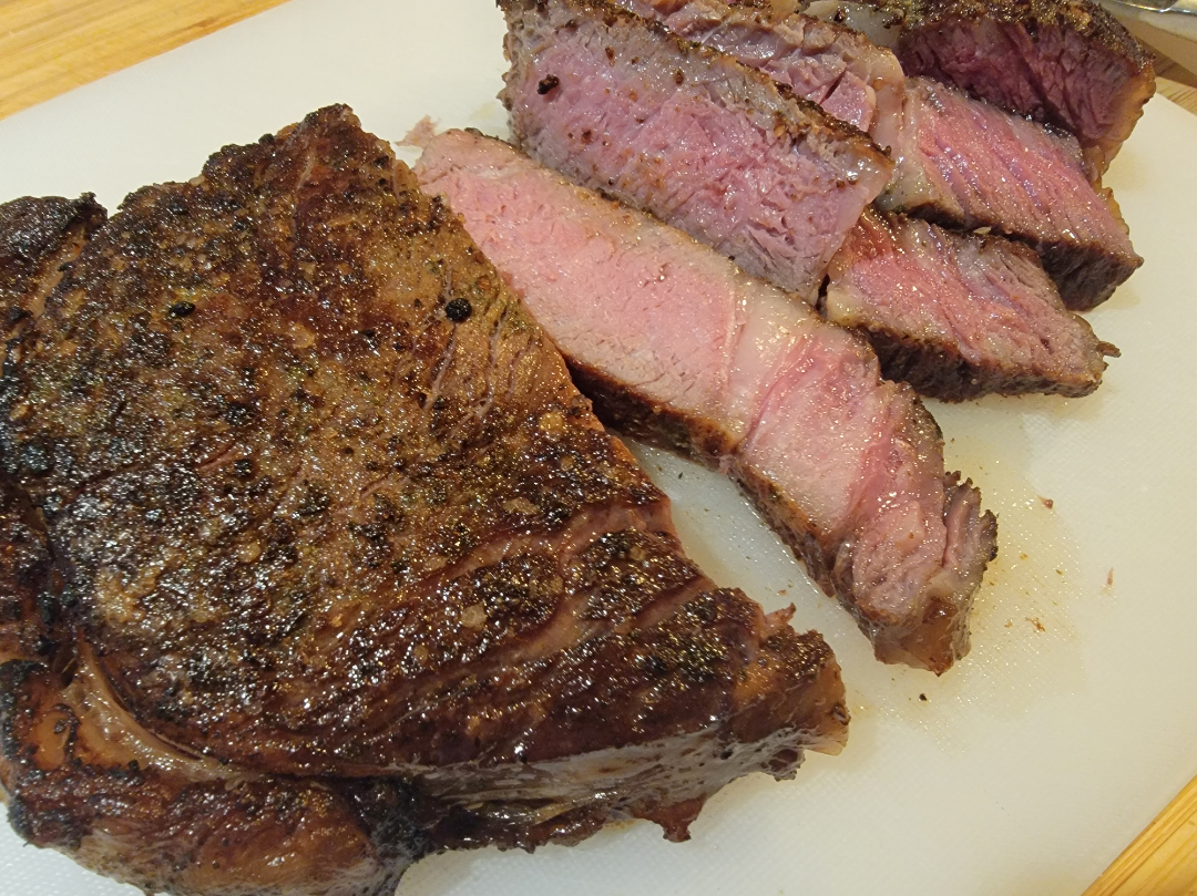 [Homemade] Round 2. Sous Vide Ribeye | Scrolller