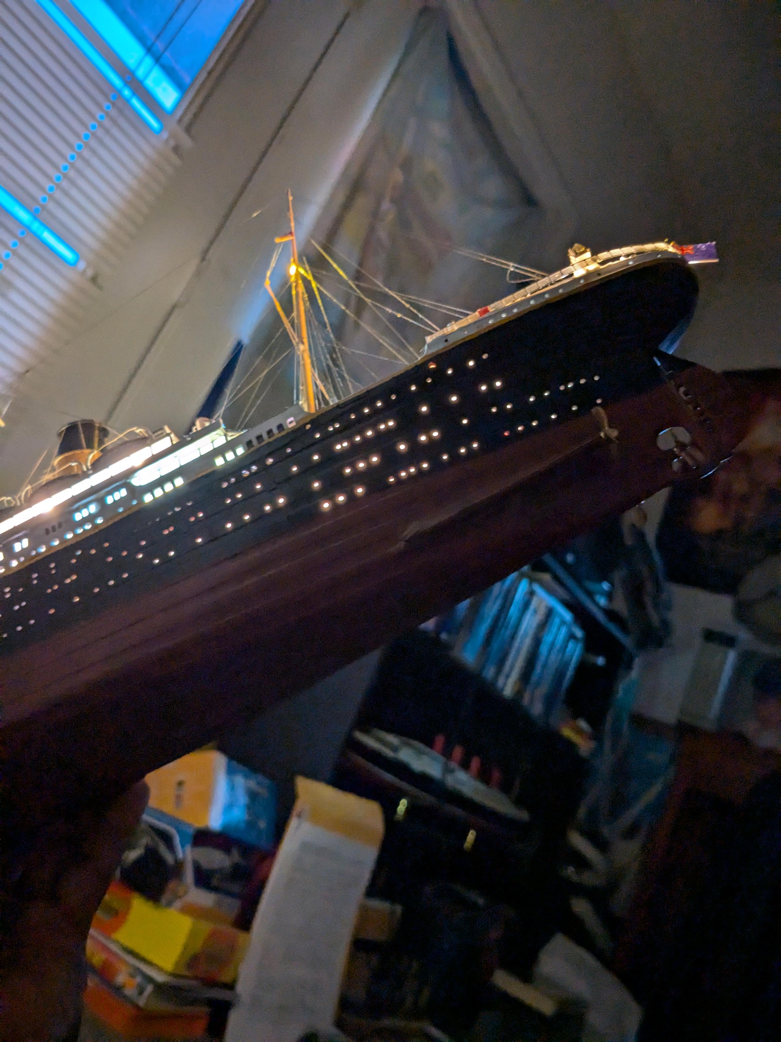 More pictures. 1/350 Titanic. | Scrolller