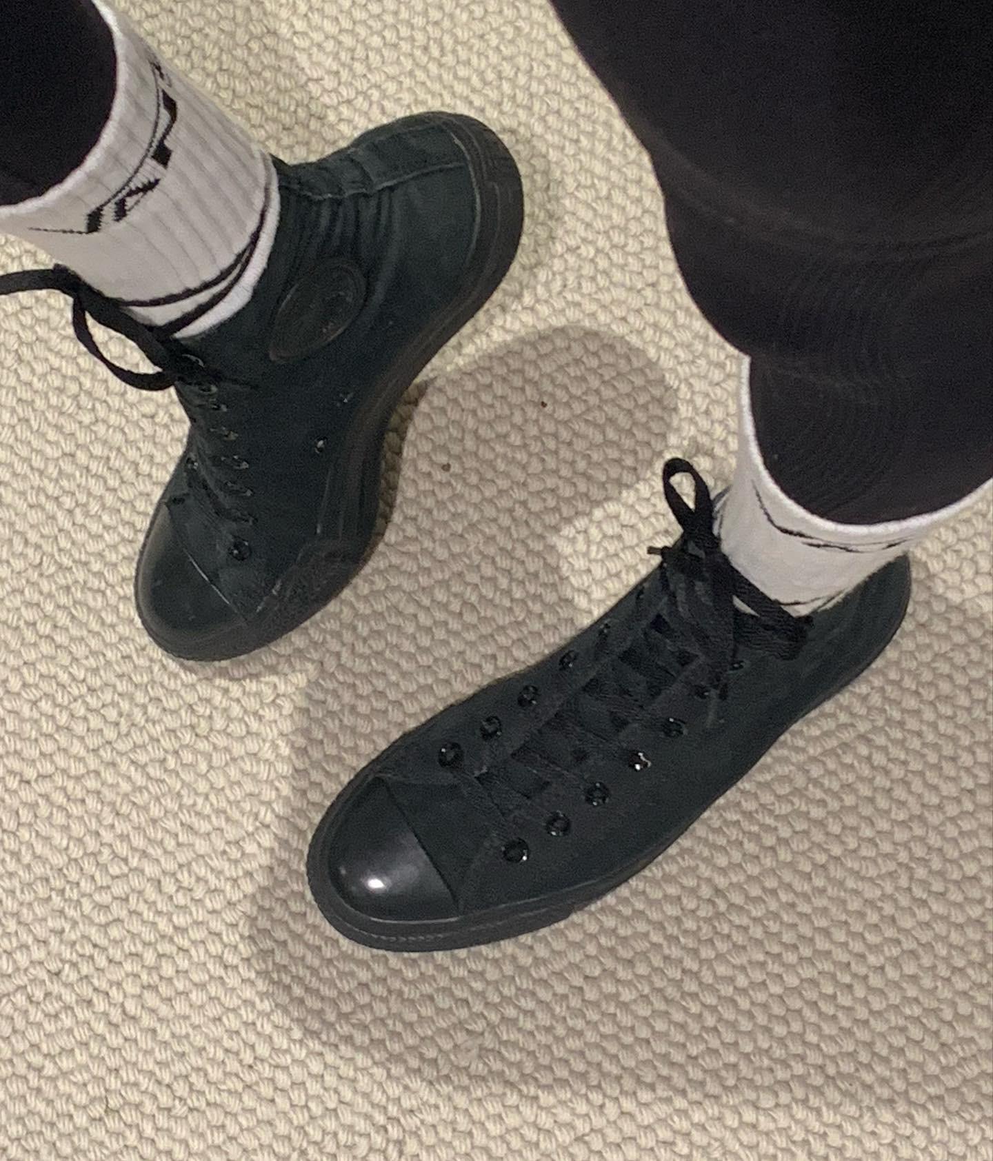 Converse outfit part 2 :)) | Scrolller