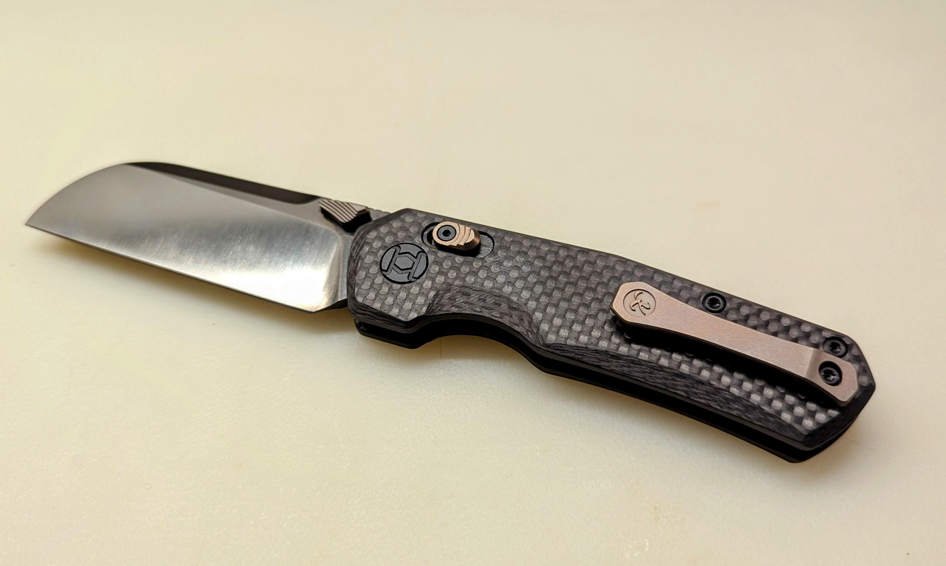 NKD (Kunwu CF Compact Chad) | Scrolller