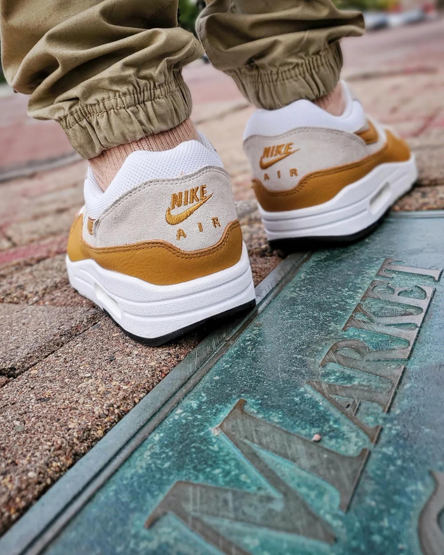 Finally fall 🍂 | Scrolller