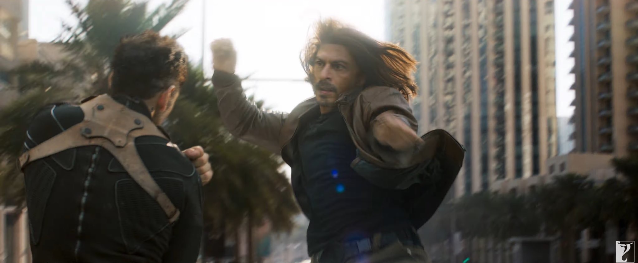 1 Frame v/s 24 FPS - A VFX analysis in pictures | Scrolller