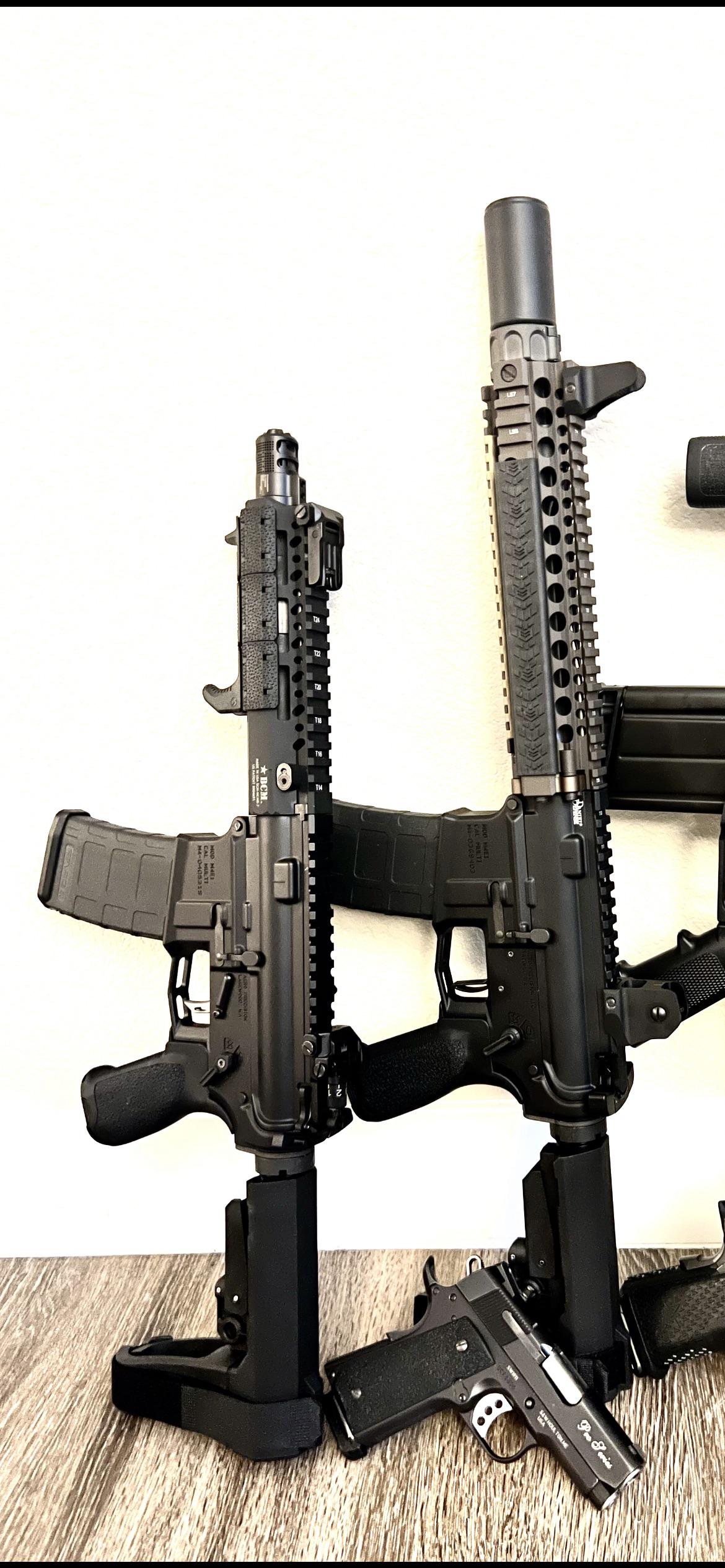 Built 2 AR pistols, build and progression pics. Almost done Just need optics. | Scrolller