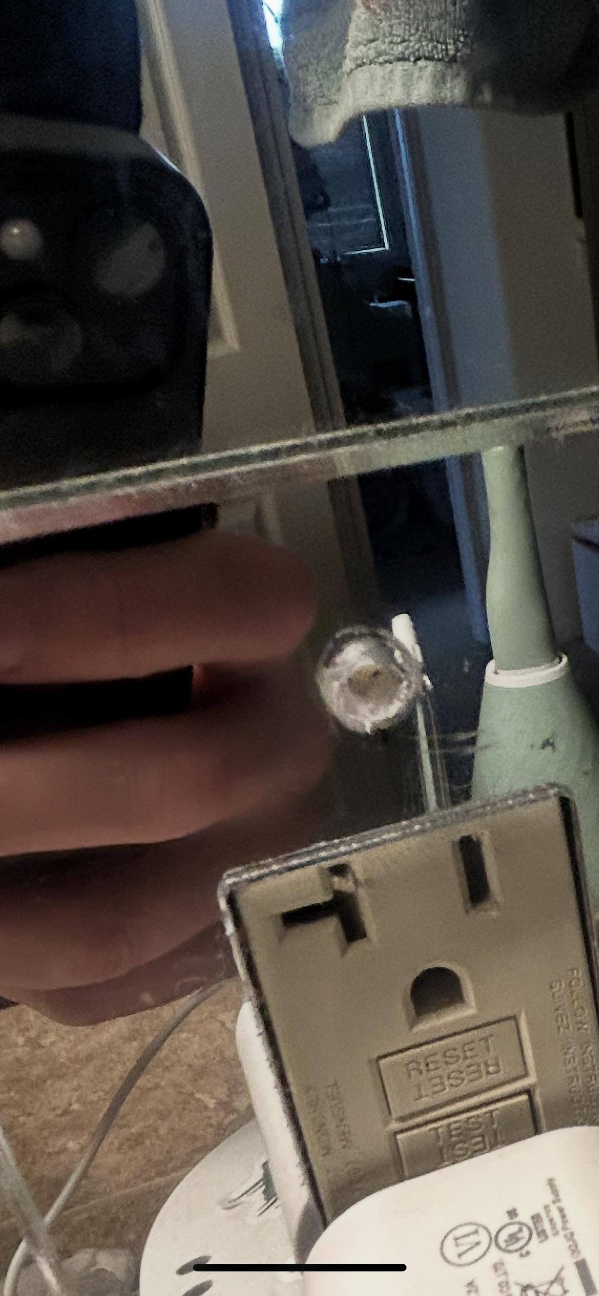 How can I remove this outlet- top screw has rotted or dissolved | Scrolller