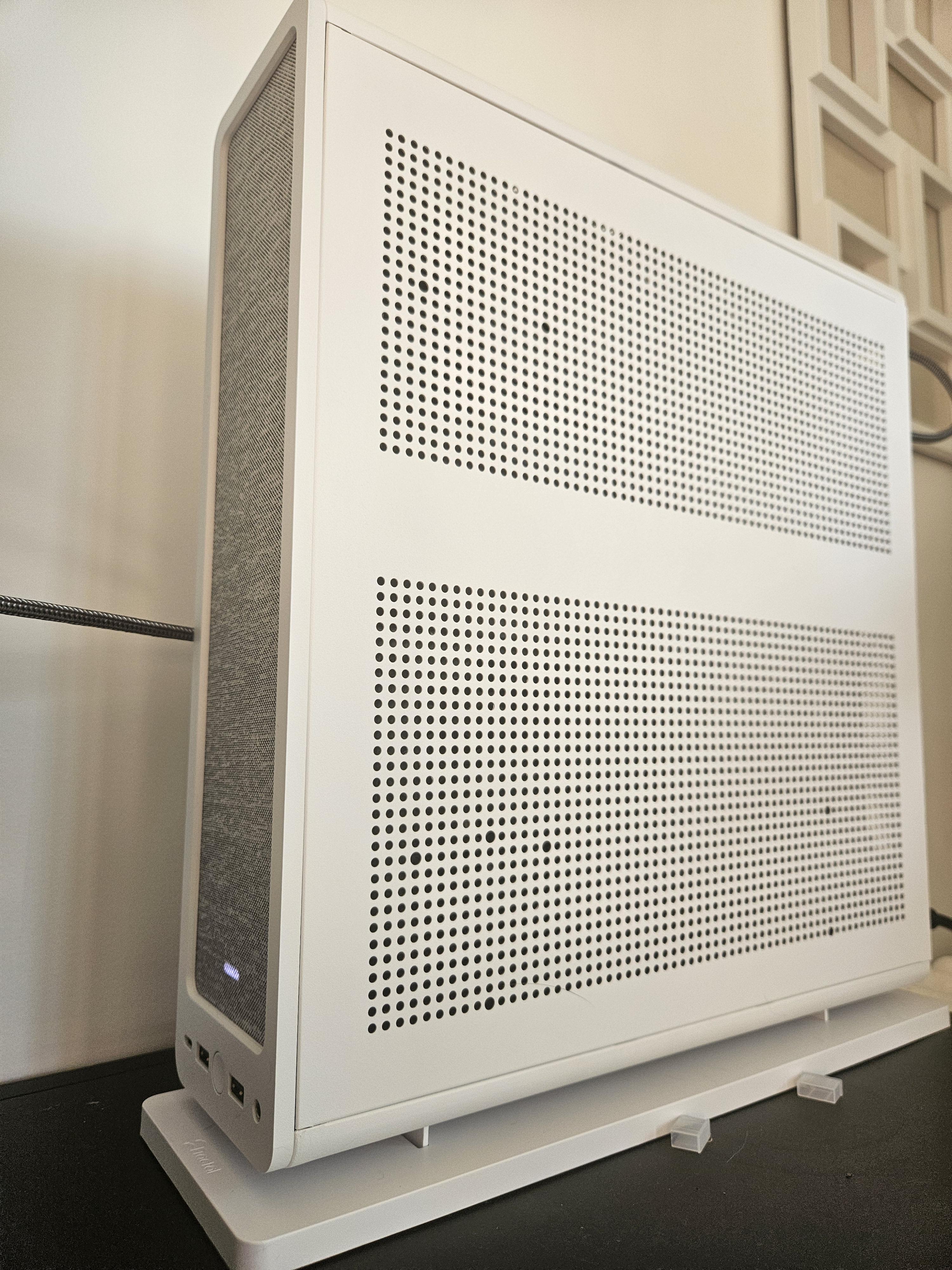 Fractal Ridge - first ever pc build | Scrolller