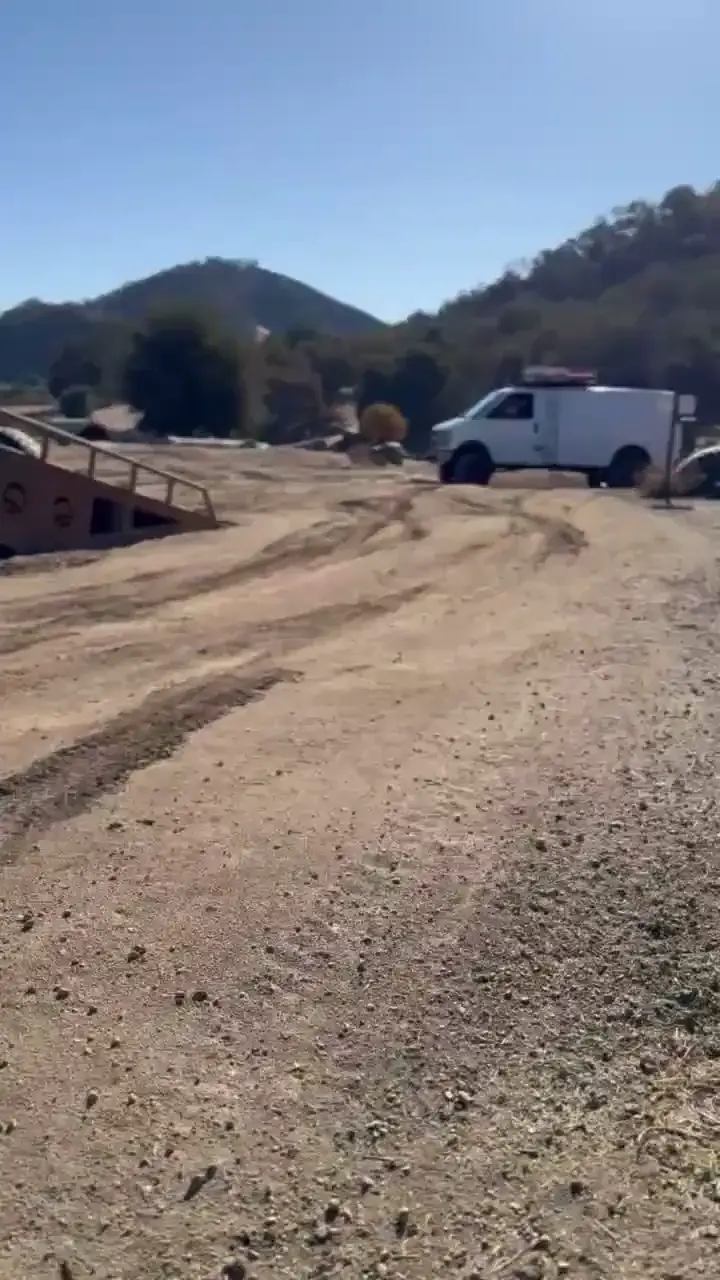 A little light duty fun in the camping van | Scrolller