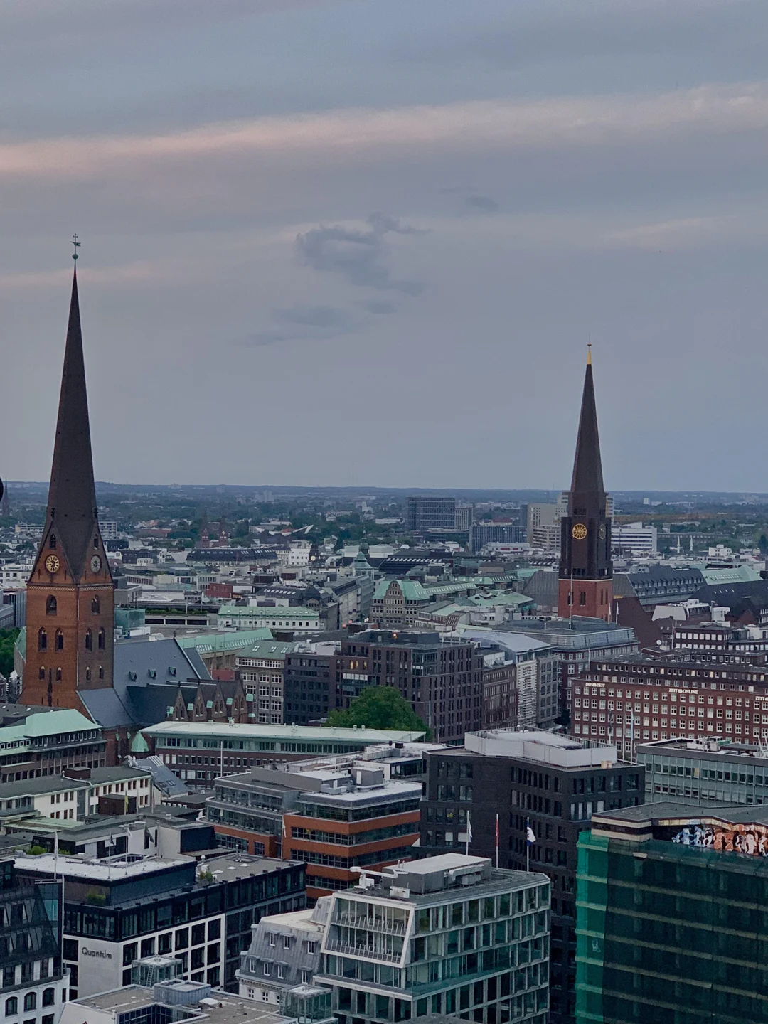 Hamburg, Germany [OC] | Scrolller