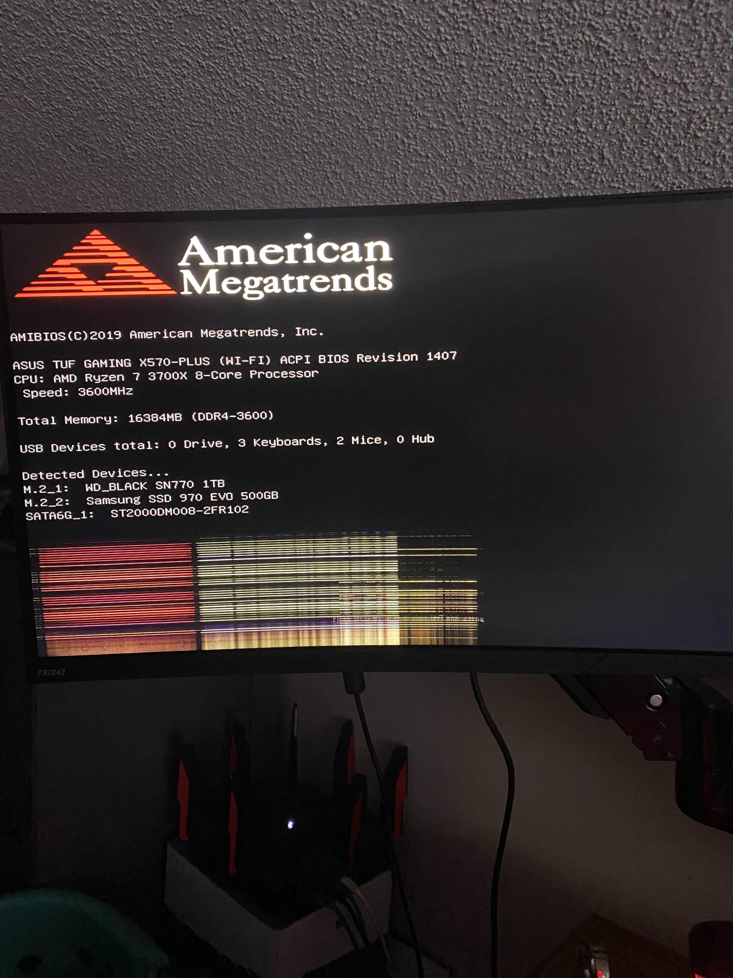 Strange Screen on Bootup | Scrolller