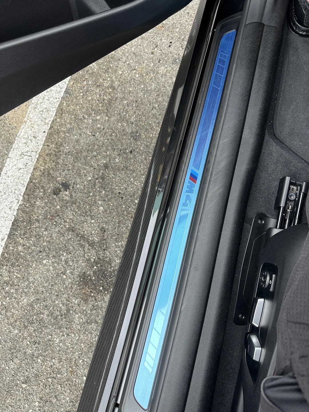 To remove or not to remove… | Scrolller