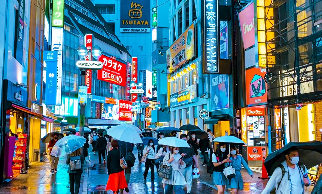 Rainy day in Shibuya, Tokyo | Scrolller