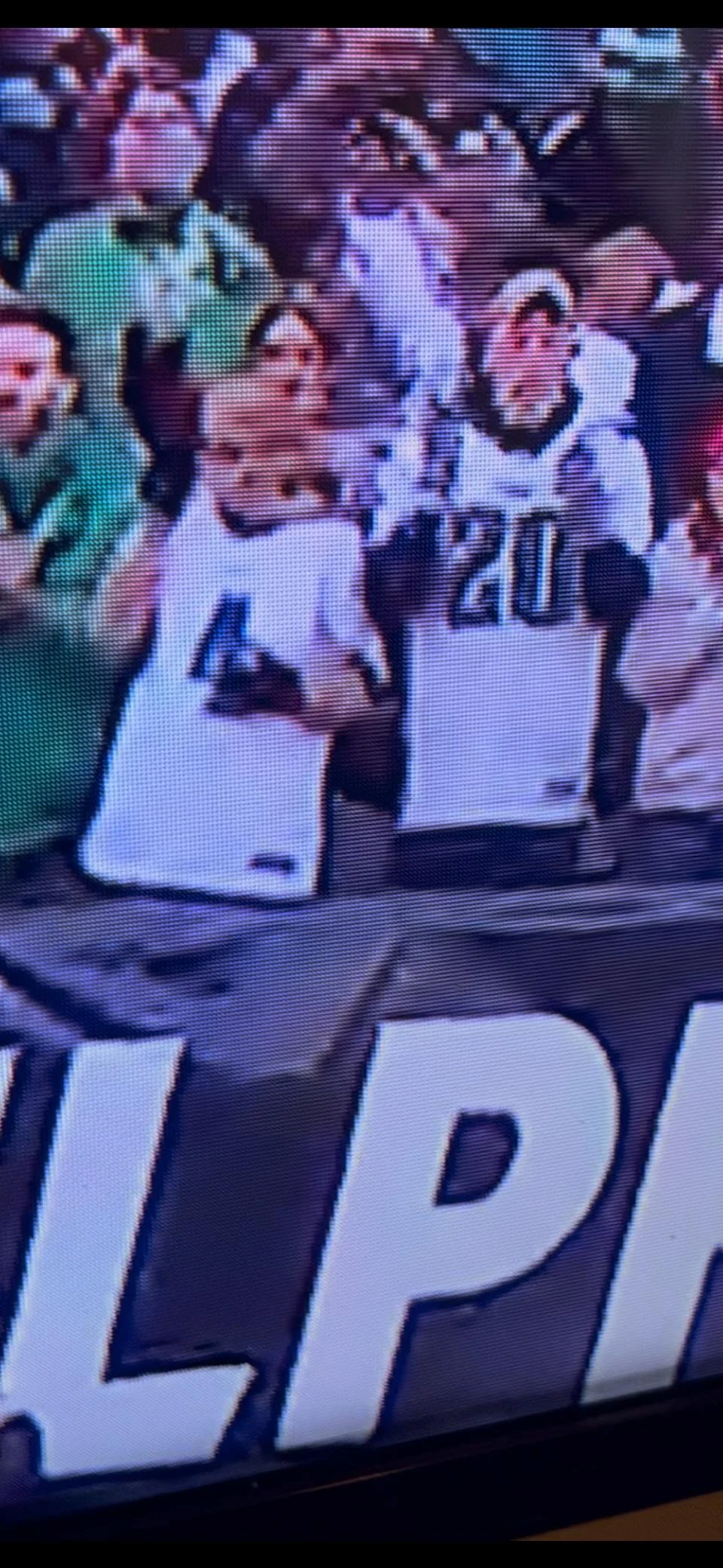 Front row of the Eagles/Packers Game | Scrolller