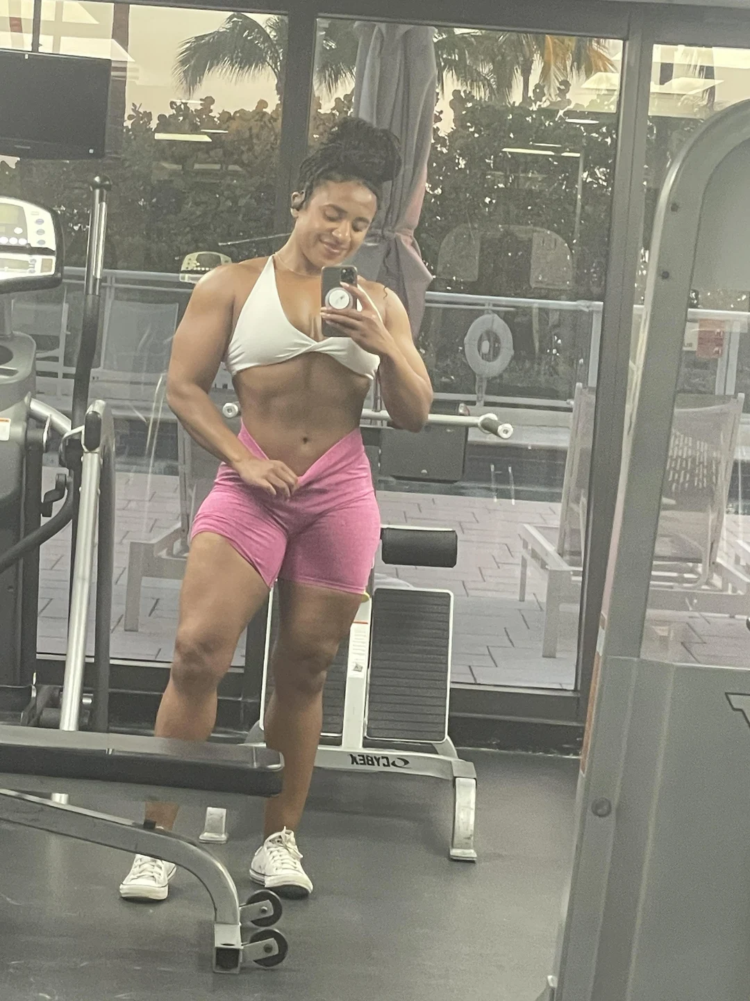 This is the best 162lbs thickfit I’ve ever built. I’m 5’2” for reference. | Scrolller