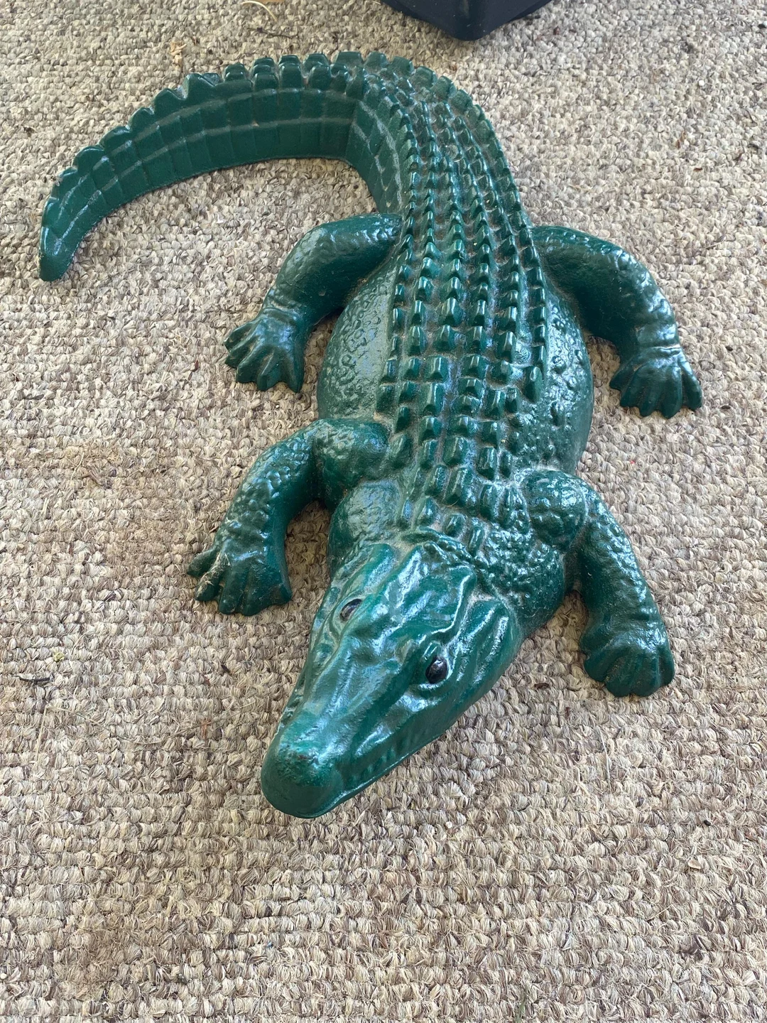 Cast iron gator - How do I season this | Scrolller