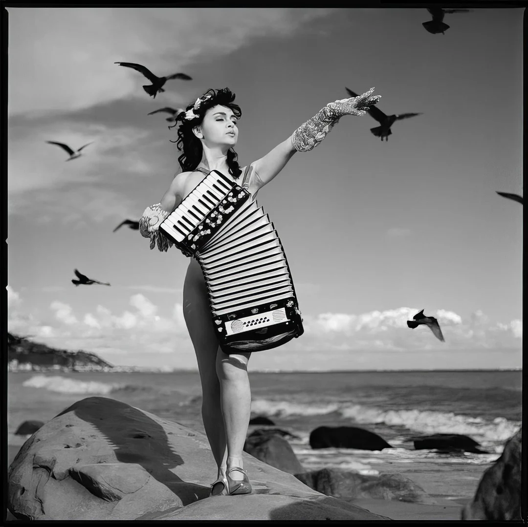 Judy Tenuta (1990) | Scrolller