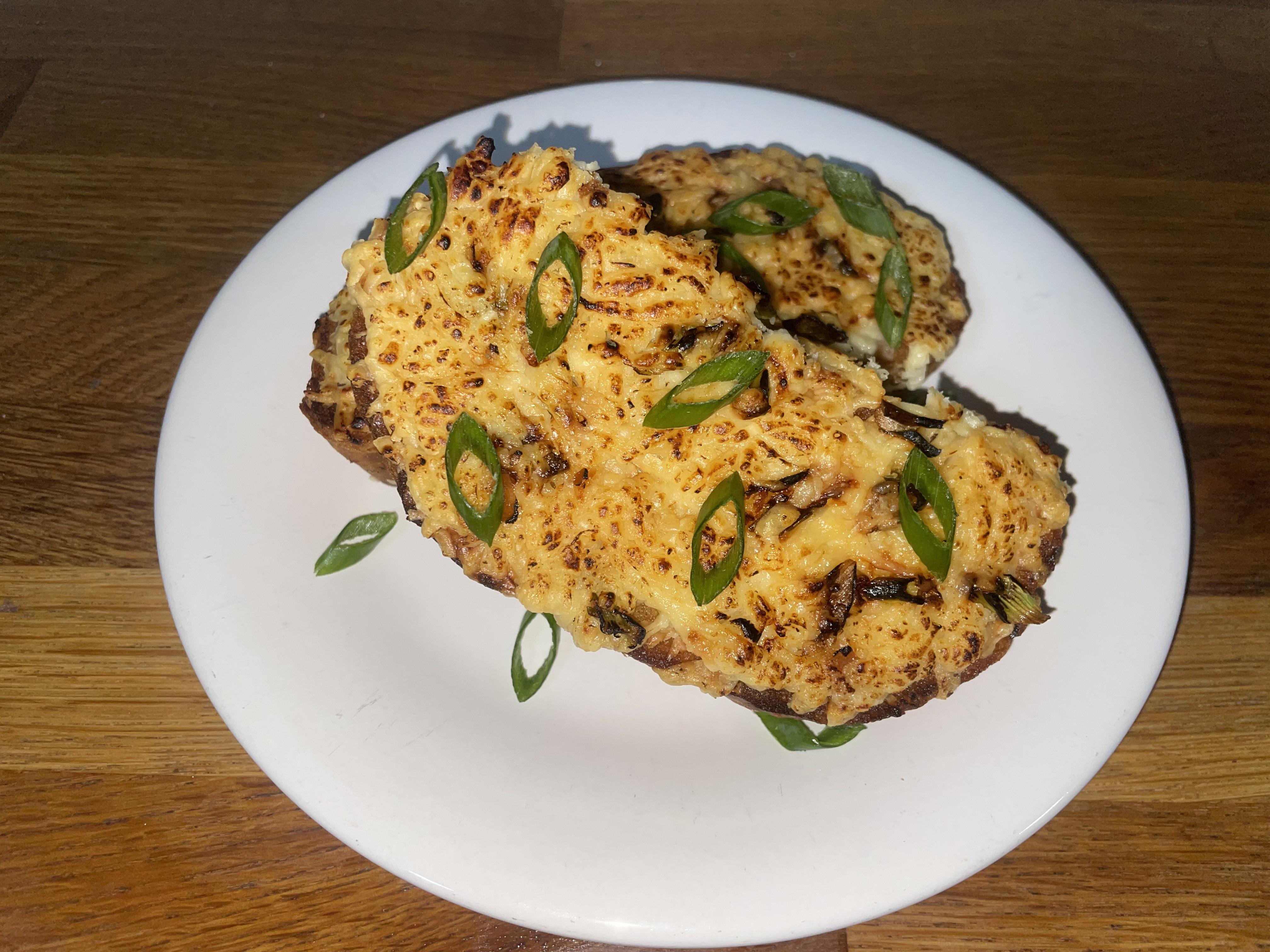 [homemade] Cheese on Toast (with spring onion) | Scrolller