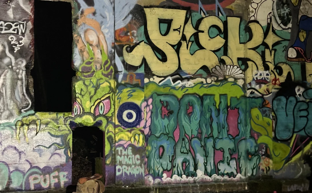 Don’t Panic | Scrolller