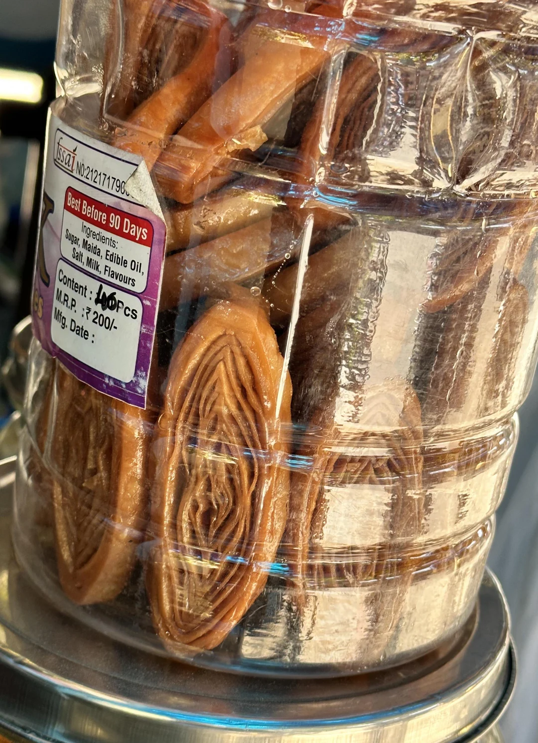 A jar full of sweets | Scrolller