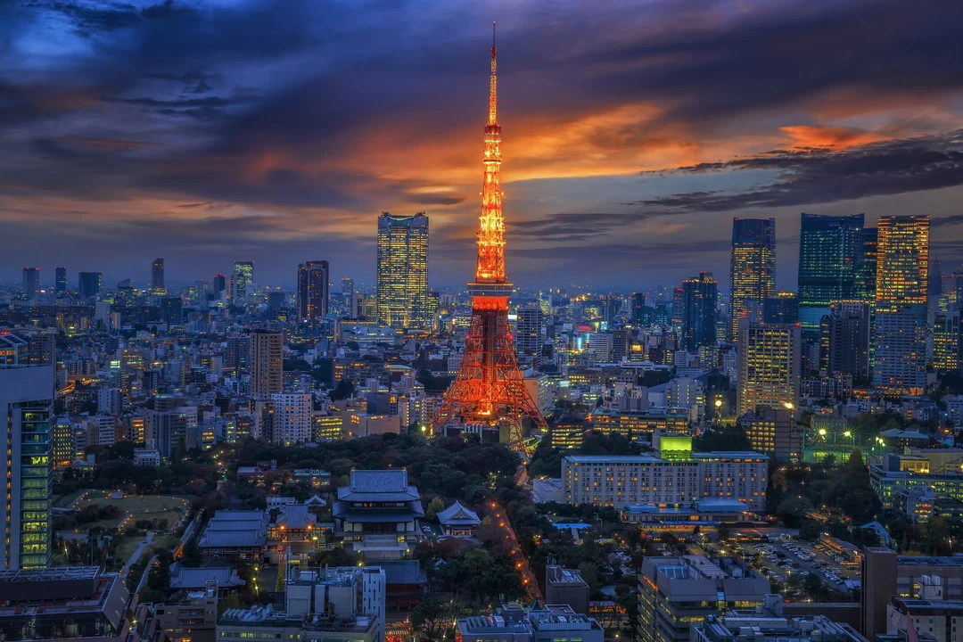 Tokyo Tower | Scrolller