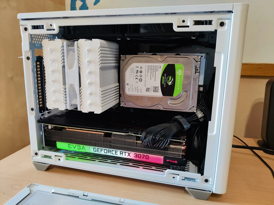 First itx build, painful but rewarding | Scrolller