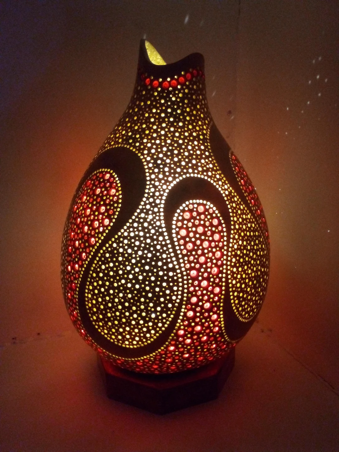 Red Drop,Me,Handmade Gourd Lamp,2022 | Scrolller