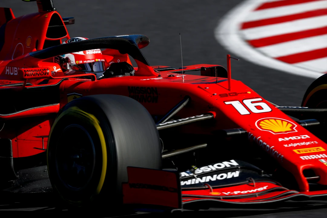 Charles Leclerc (Ferrari SF90), race, 2019 Japanese GP [4000x2666] | Scrolller